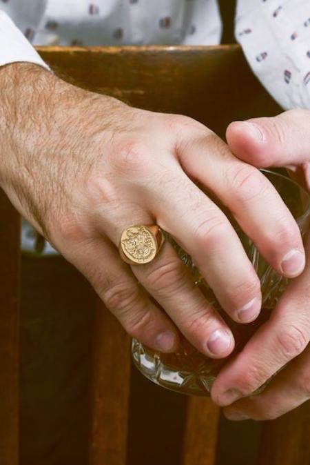 Nhẫn 18K nam có những loại kiểu dáng như nào? - TIERRA.VN