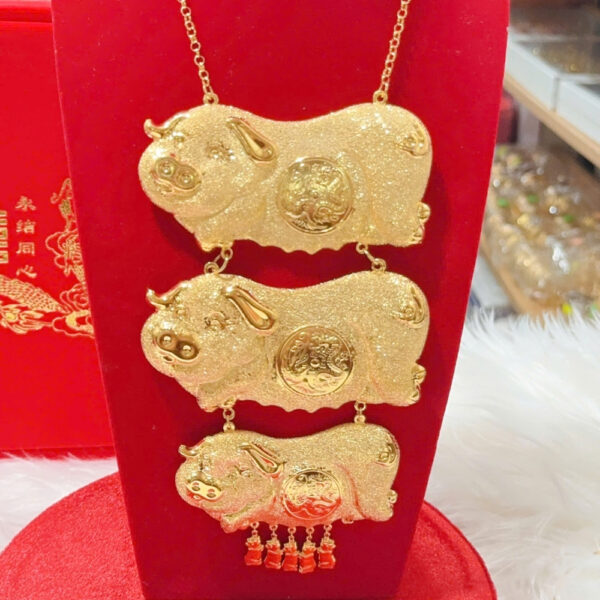 Top 15 mẫu dây chuyền heo vàng 24K, 9999 cưới hỏi sang trọng