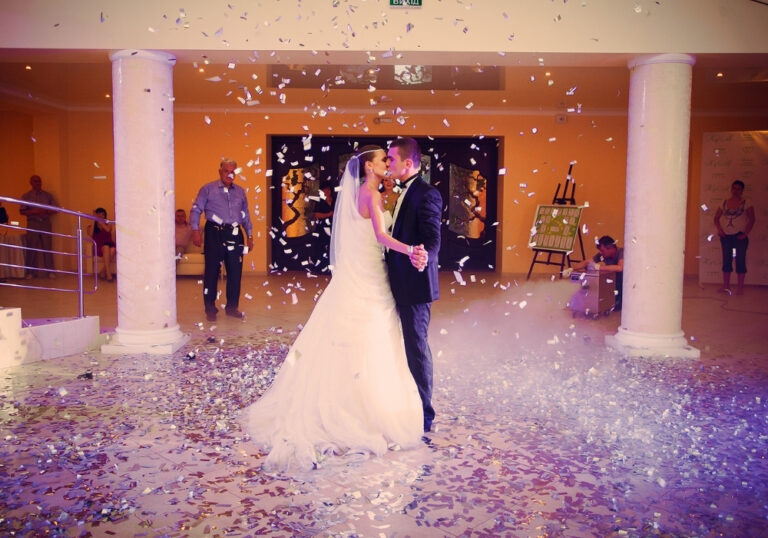 First dance là gì? Ý nghĩa điệu nhảy đầu tiên của đám cưới